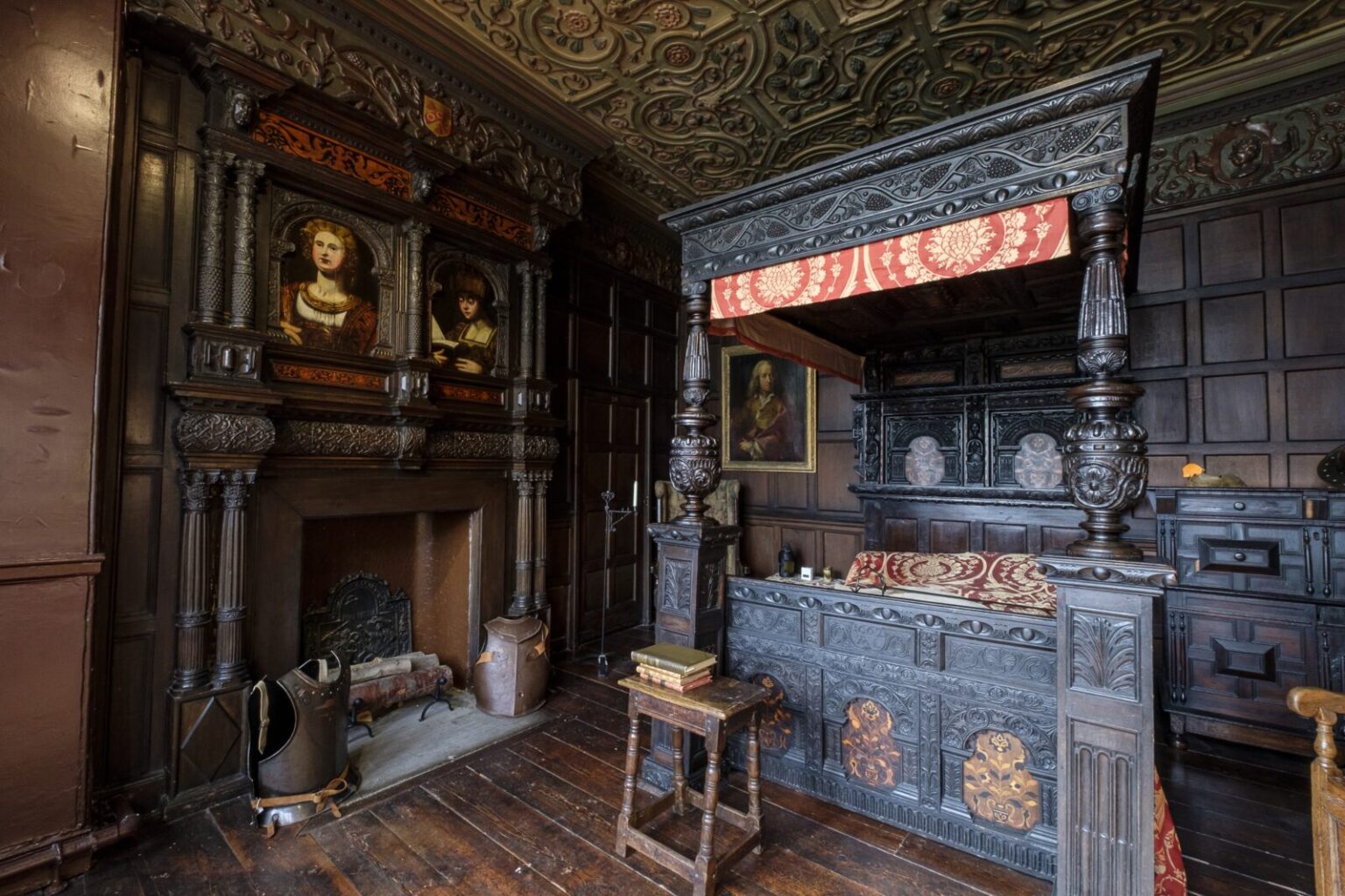 Bradford District Museums & Galleries - Bolling Hall Museum